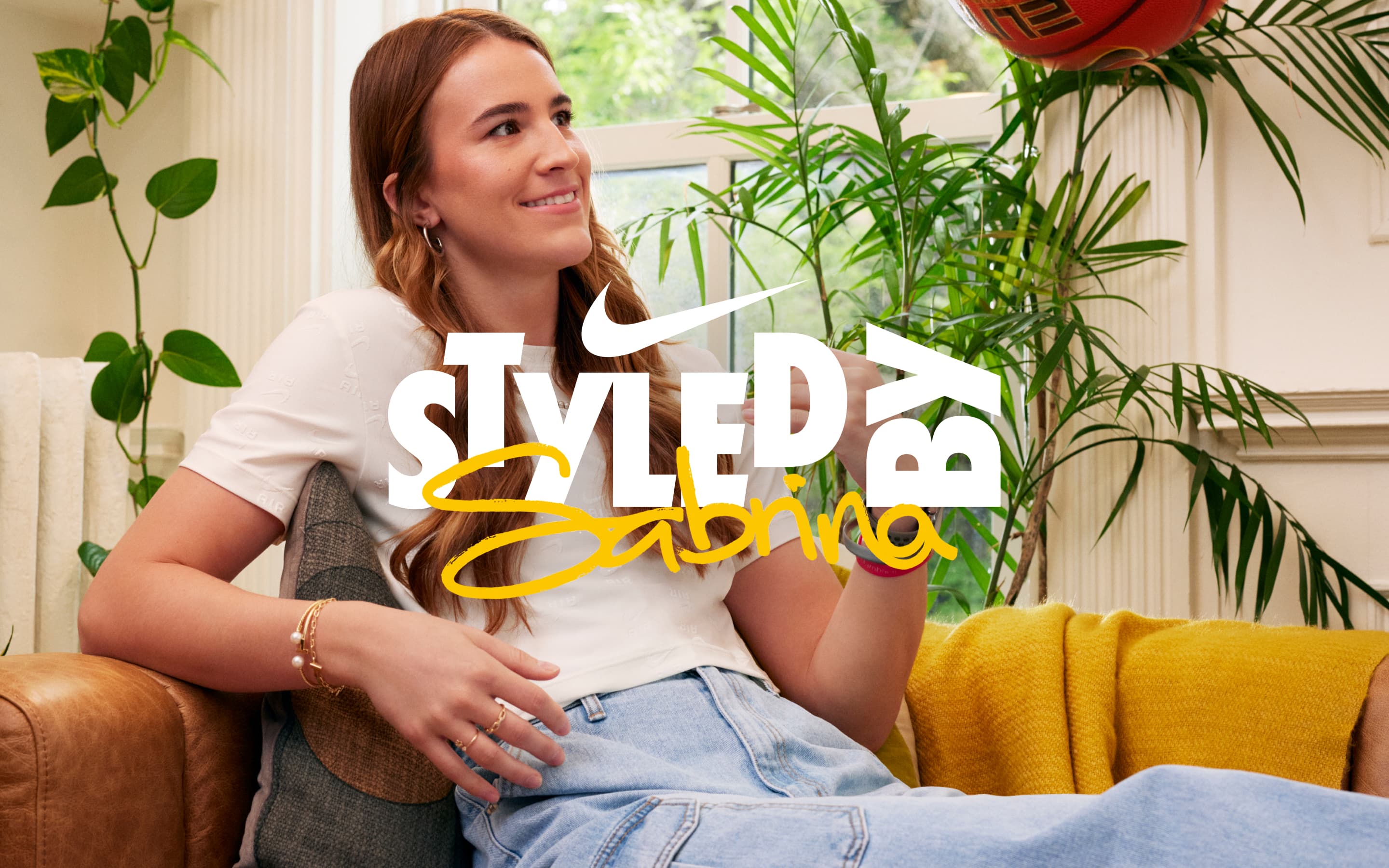 Des Looks Signés Sabrina Ionescu Nike Ca